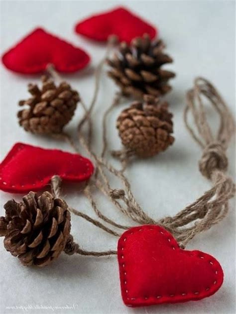 1001 Idées Créatives Que Fabriquer Avec Des Pommes De Pin Pomme De Pin Décorations De Noël