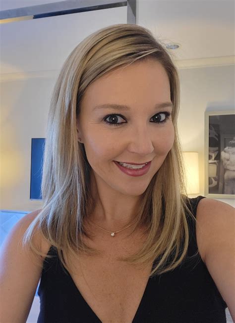 Laura Bentley Wiki Bio Career Net Worth Height Personal Life Measurement And Photos More