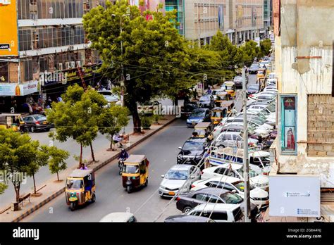 Karachi Pakistan May 11 2021 The Traffic Of The Main Tariq Road Ikarachi Pakistan Stock