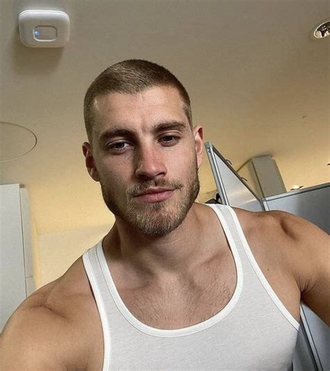 Baddest Daddies On Twitter In 2022 Bearded Men Hot Scruffy Men Beautiful Men Faces