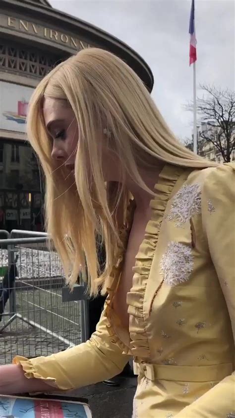 Elle Fanning Nip Slip And Sexy 49 Photos Video Thefappening