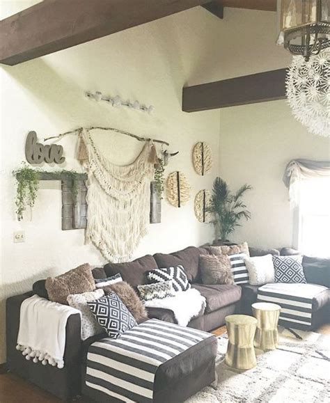 20 Artistic And Beautiful Boho Wall Art Ideas Homemydesign