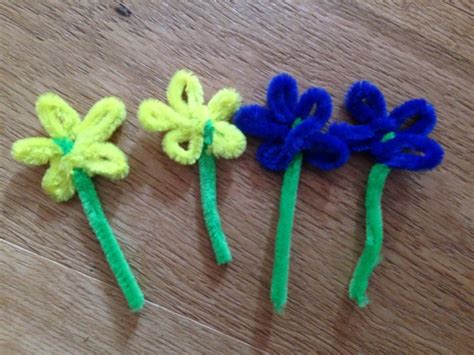 24 Ways To Make Pipe Cleaner Flowers Guide Patterns