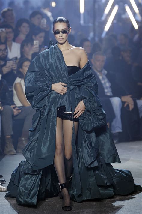 Fashion Models Nippel Slips Telegraph