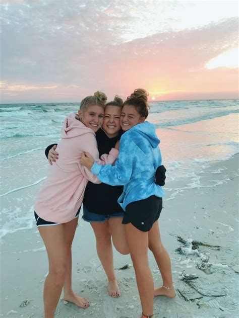 Vsco Nataliezacek Images Friend Photoshoot Summer Friends Friends Photography