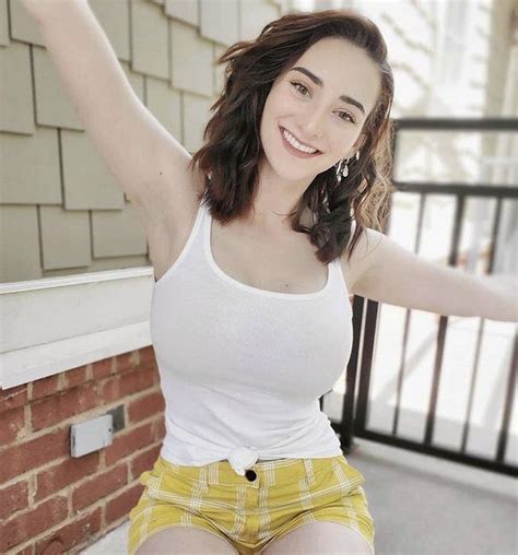Showing Off The Good Abigail Shapiro Know Your Meme
