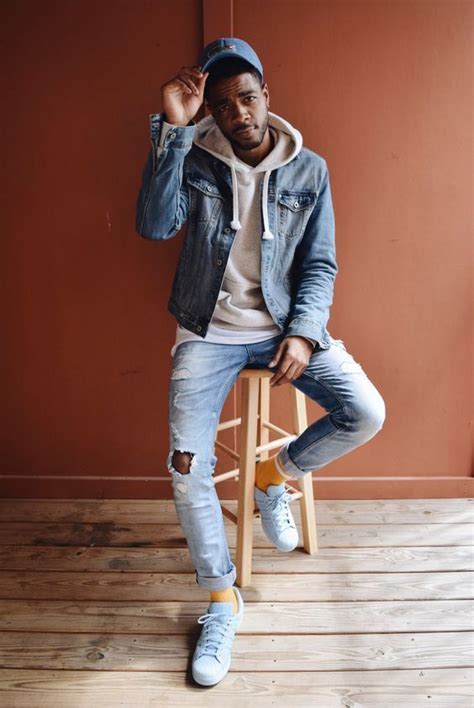 Busy Days Call For A Simple Yet Stylish Outfit Such As A Blue Denim Jacket And Light Blue