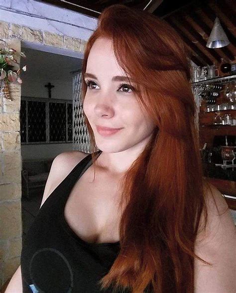 Pin By The Melancholy Tardigrade On My Ginger Obsession Red Hair Woman Beautiful Redhead