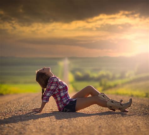 Wallpaper Sunlight Women Sunset Sea Road Photography Morning