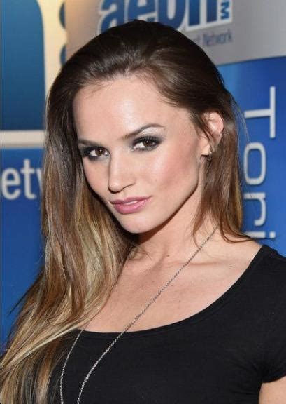 Tori Black Death Fact Check Birthday And Age Dead Or Kicking