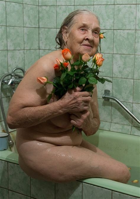 Ню Фотосессия Дома Telegraph