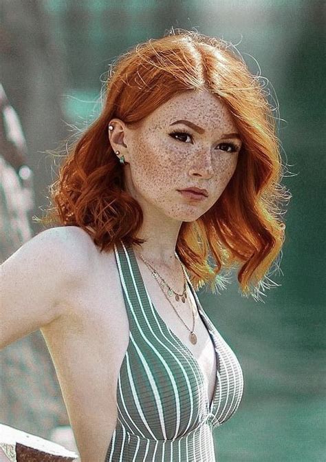 Pin By Max Mat On Le Fil Rouge Beautiful Freckles Redheads Freckles Red Hair Woman