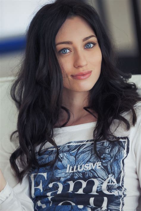 Zsanett Tormay Metart Magazine Blue Eyes Black Hair Hd Wallpaper Rare Gallery