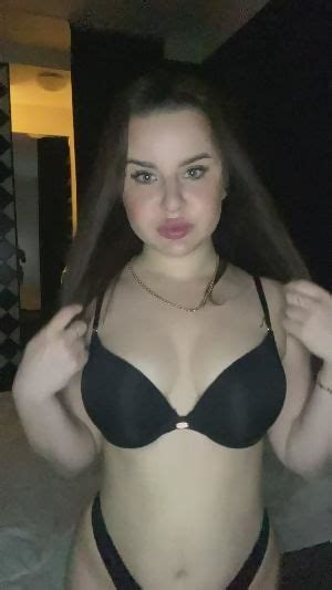 Is 18 Old Enough HD Porn Pics