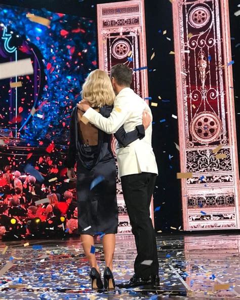 Kelly Ripa Drops Jaws In Tight Satin Dress With Sexy Sheer Panel It Took Several Hours