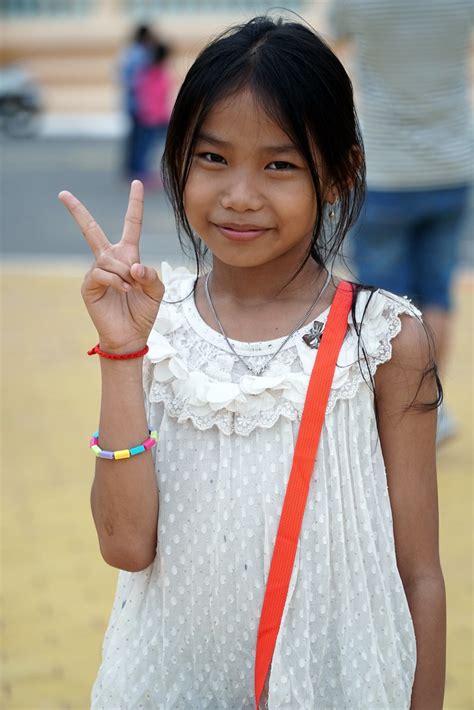 A Cute Little Cambodian Girl Phnom Penh Cambodia Flickr