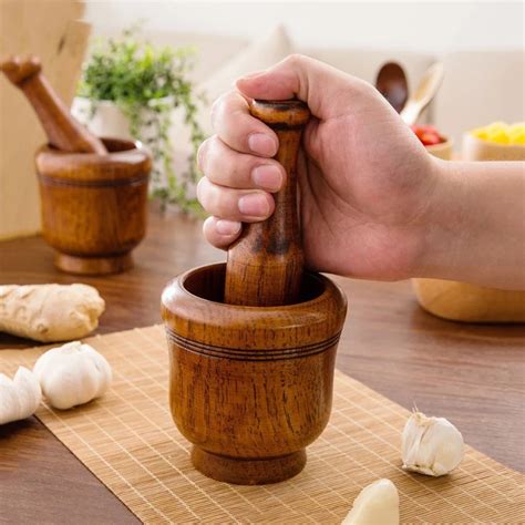 New 300ml Wooden Garlic Press Ginger Garlic Crusher Food Grinder
