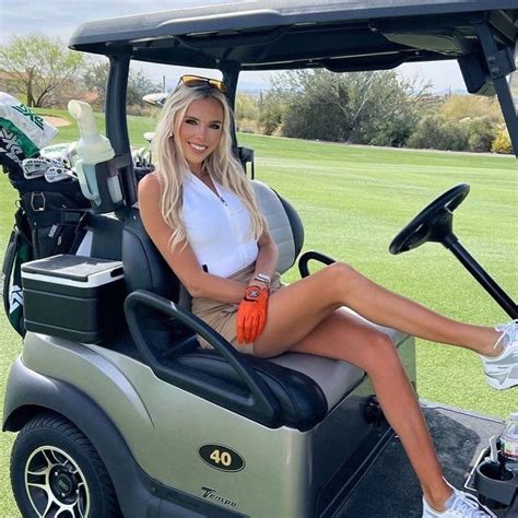 Pin By Golf Guy On Sexy Golfers Women Golfers Girls Play Golf Swing