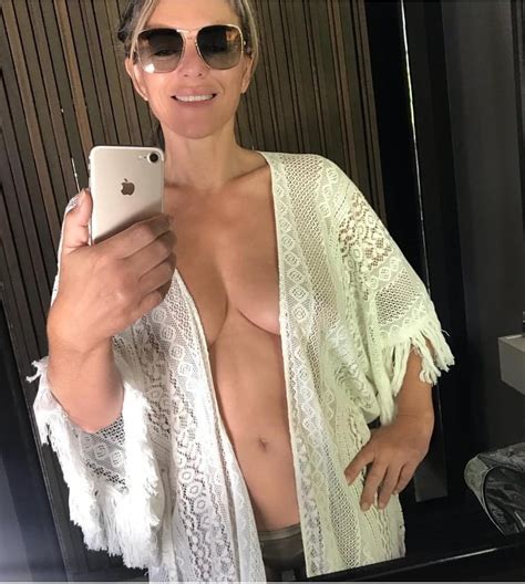 Liz Hurley Porn Pictures Xxx Photos Sex Images 3863882 Pictoa