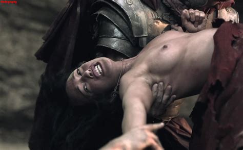 Lucy Lawless Erin Cummings And Viva Bianca From Spartacus Picture 20102originalerin