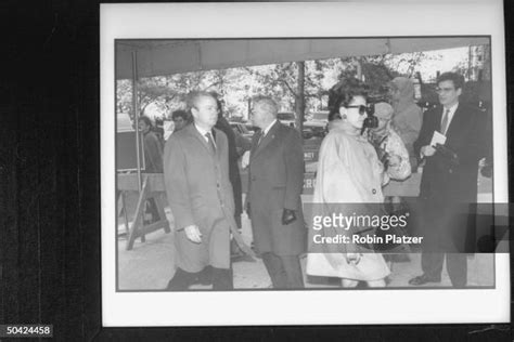 8908 Mrs William Paley Photos And High Res Pictures Getty Images