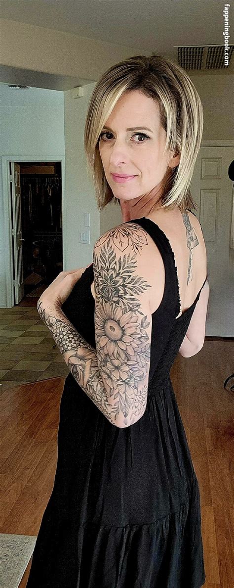 Sweetnsexyerin Nude Onlyfans Leaks Fappening Fappeningbook