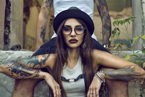 Fille Tatouée Photo Stock Image Du Séduisant Fétiche 1466544