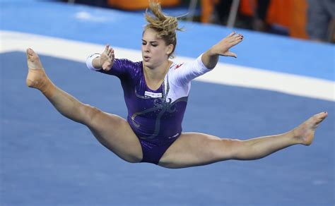 Giulia Steingruber Bold And Beautiful Swiss Artistic Gymnast Latest