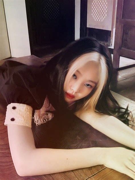 Pin De ღ황원 Em 블랙핑크 BlΛƆkpiИk ♪ Em 2020 Jennie Blackpink