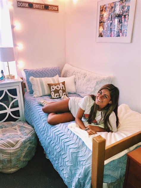 39 Cute Dorm Rooms Were Obsessing Over Right Now Artofit