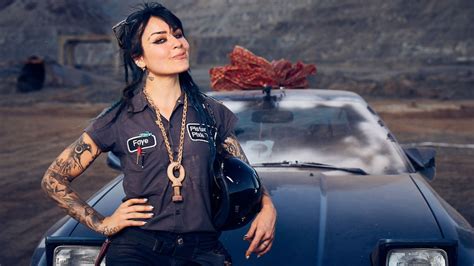 Getting To Know Faye Hadley Of All Girls Garage Old Toyotas Chickens And Makeup Tutorials