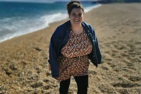 Baker Who Knocks Things Over With Size K Breasts Ignored By Nhs Edinburgh Live