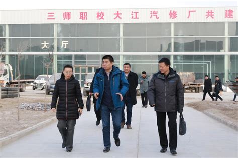 赵光辉书记赴三师图木舒克市调研 塔里木大学