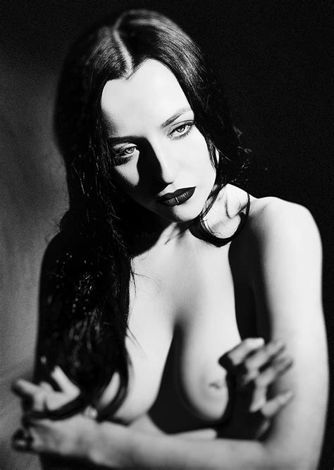 Quinn Linden Nude Goth Model 43 Photos The Fappening