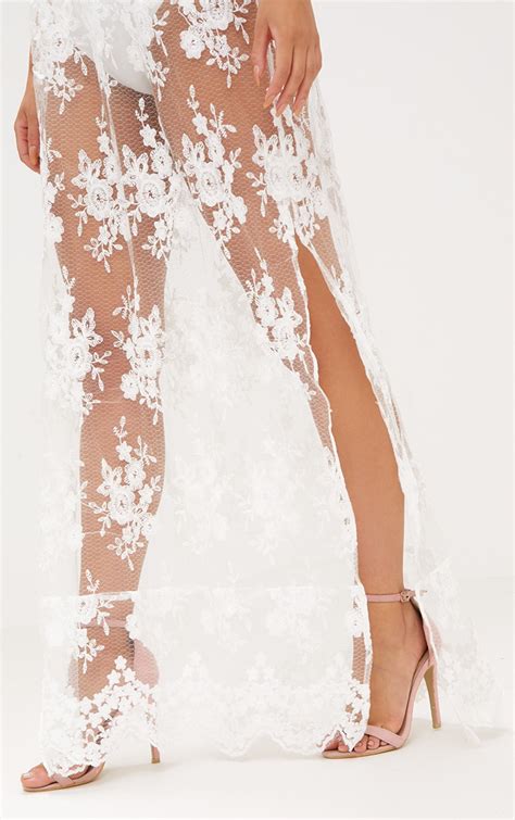 White Sheer Lace Plunge Maxi Dress Dresses Prettylittlething Usa