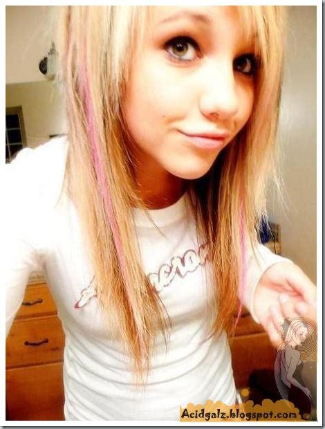 Beautiful Emo Girls Acid Galz