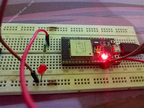 Program Esp32 Esp8266 Gpio Using Micropython Blinking Led
