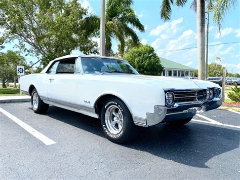 1966 Oldsmobile Delta 88 Premier Auction