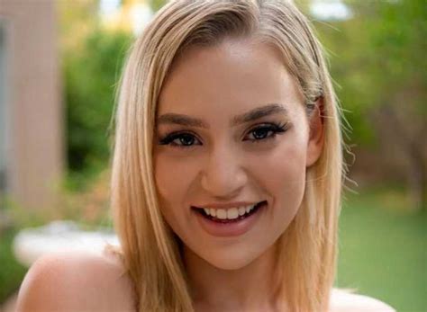 Blake Blossom Facial Pics Bio Age Height Wiki Net Wor