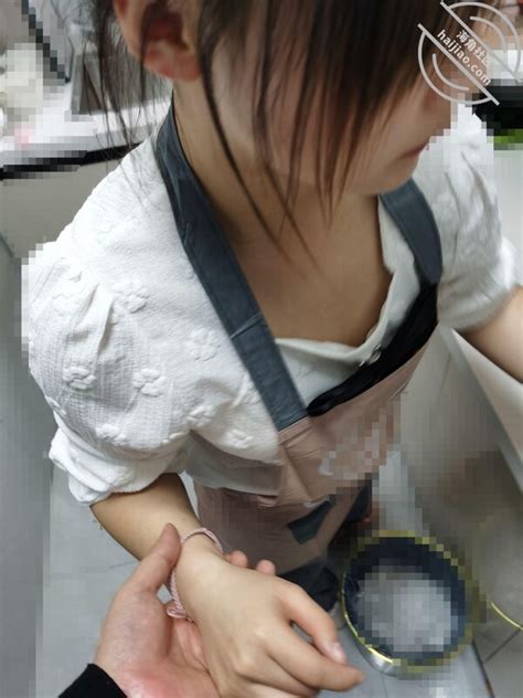 最强 乱伦鬼父 极品萝莉女儿乱伦生活 超诱人饱满隆起白虎稚嫩小穴 大屌火力抽射 爸爸不要 超顶 MP4 732MB Asia