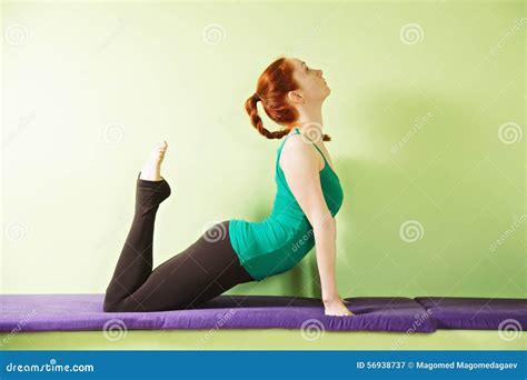 Arching Her Back Telegraph