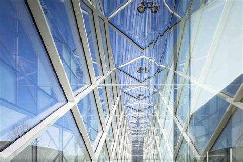 Thick Skinned 5 Carefully Crafted Double Glass Façades Architizer Journal