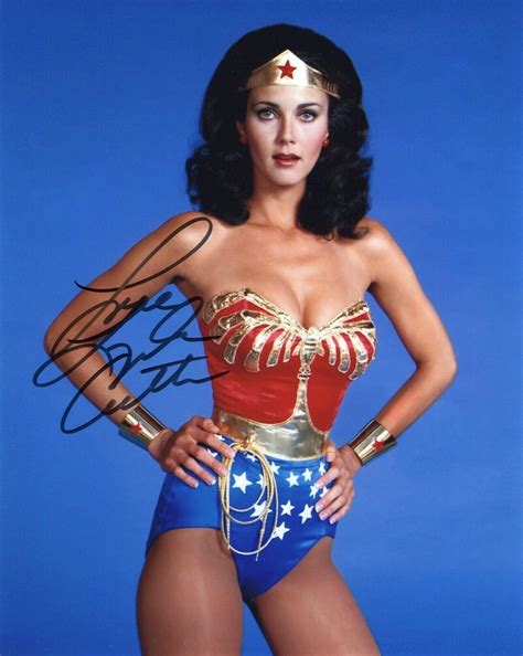 Lynda Carter Wonder Woman Original Autograph Hand Signed 8 X 10 With Coa 4381452207