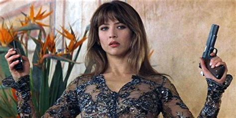 Elektra Kills Bond Pic Telegraph