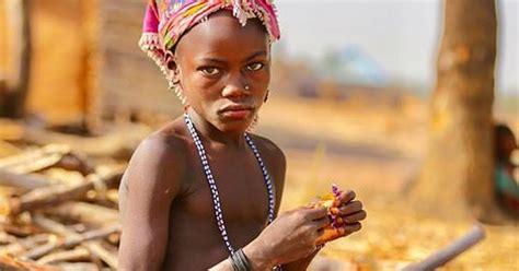 Meet The Kambari People One Of The Few Naked Tribes Of Nigeria Pulse