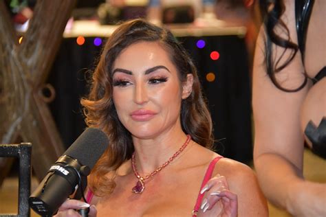 Christiana Cinn At The 2022 Exxxotica Dc You Can Follow Ch Flickr