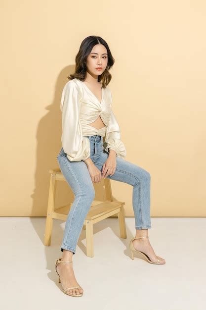 Premium AI Image Asian Woman With A Beautiful Face And Perfect Clean