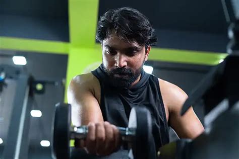 12 Best Forearm Exercises At Home