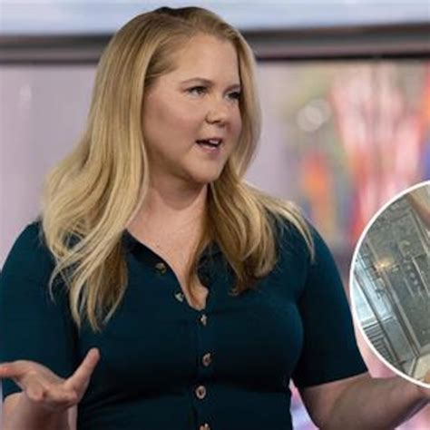 Amy Schumer Unveils Topless Selfie With 40 Extra Lbs”