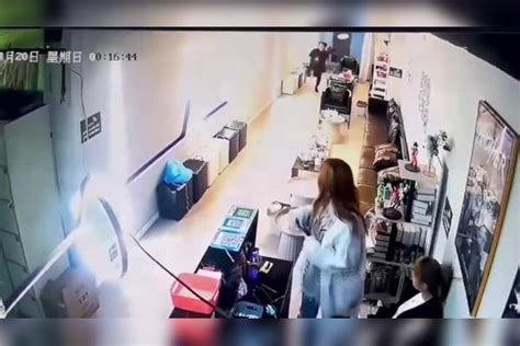 那些社会性死亡瞬间小姐姐当场就社死了实在是太尴尬了 姐姐 社会性 瞬间